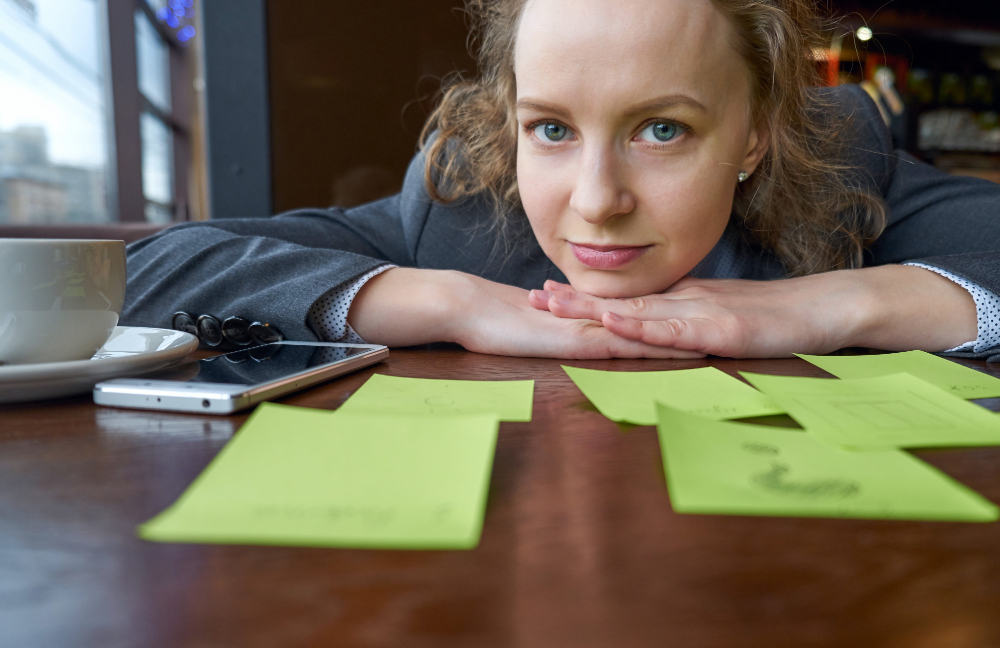 Cum să îți dezvolți abilitățile de autoevaluare - CLASiA